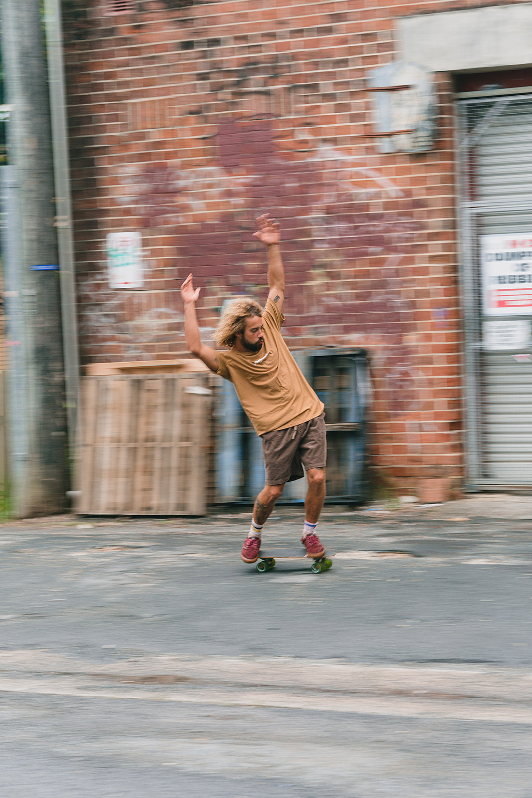 Embracing Simplicity: The Story Behind Our Brand – Pacific Flow Clothing